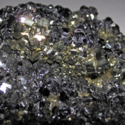 What Does Luster Mean In A Gemstone? | Chroma Gems & Co