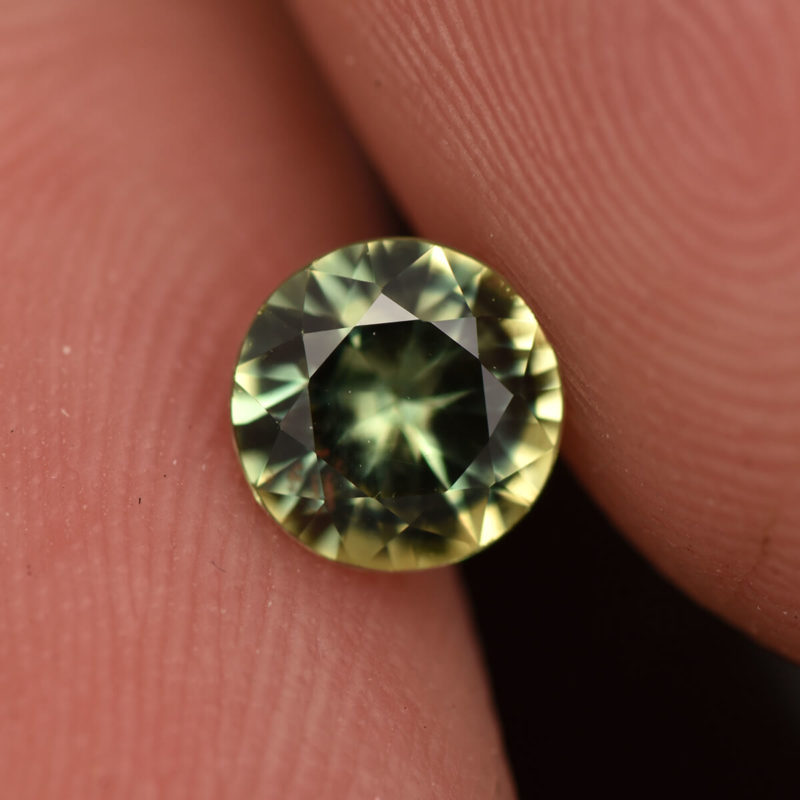 Diamond Alternatives: Gemstones That Look Like Diamonds | Chroma Gems & Co