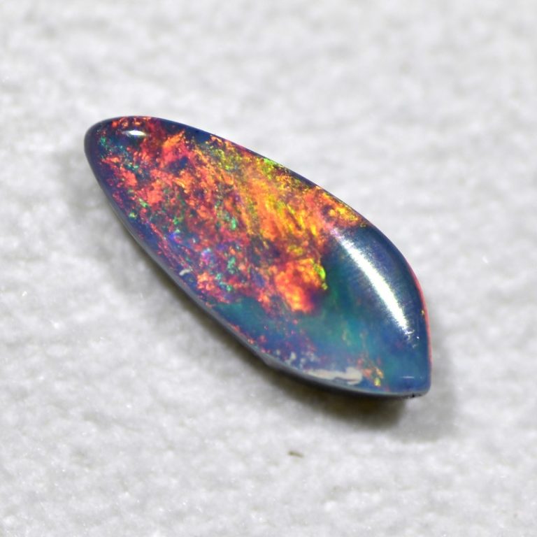 Black Opal vs Boulder Opal - The Advantages Of Each | Chroma Gems & Co