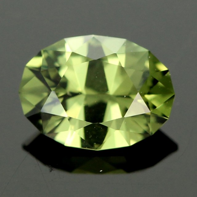List Of Green Gemstones Used In Jewelry [With Pictures] | Chroma Gems & Co