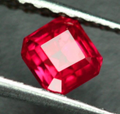 Why Are Rubies Red? What Gives Them Their Unique Hue? | Chroma Gems & Co