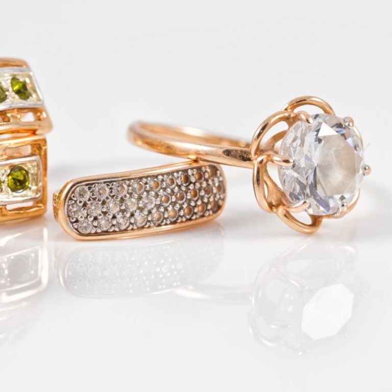 Diamond Alternatives: Gemstones That Look Like Diamonds | Chroma Gems & Co