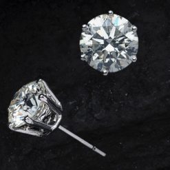 White Topaz VS. Diamond: A Complete Comparison | Chroma Gems & Co