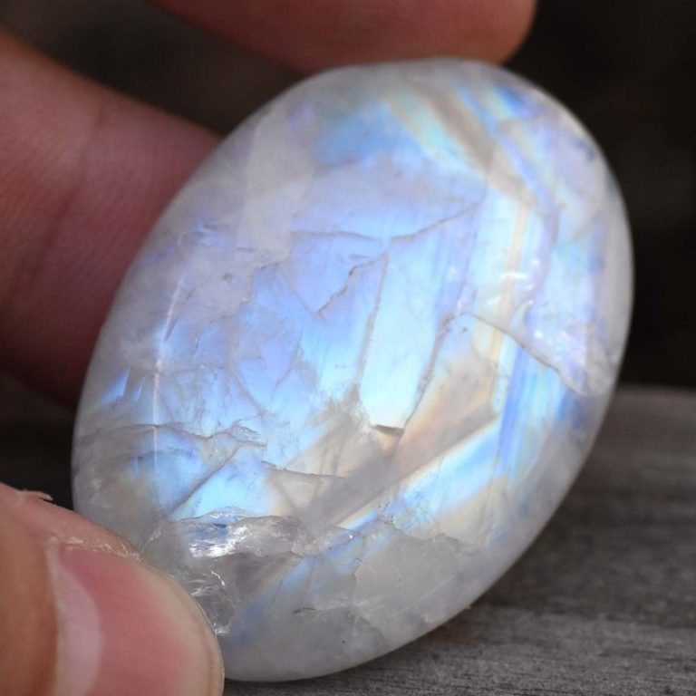 The Ultimate Guide to Cancer Birthstones | Chroma Gems & Co